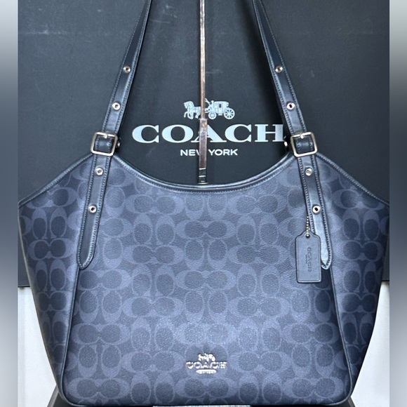 Coach | Bags | Coach Meadow Signature C Coated Canvas Wleather Trim ...